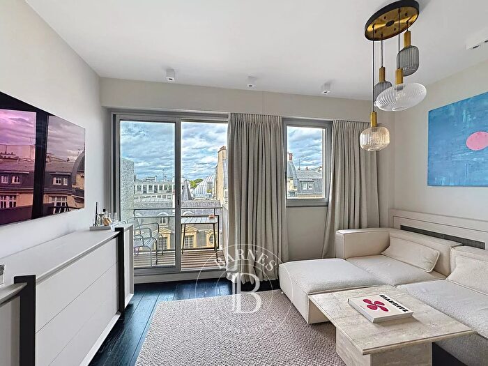 Paris 8ème, Hoche Friedland - Appartement 2 pièces à louer