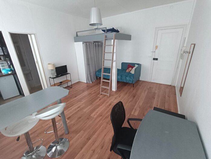 Amiens, Centre-ville : Appartement 1 pièce à louer