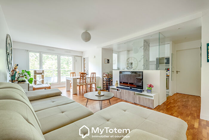 Suresnes, Centre-ville - Appartement 3 pièces à vendre