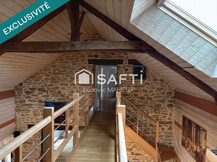 Maison à vendre - Saint-Gravé - 5 pièces - 4 chambres