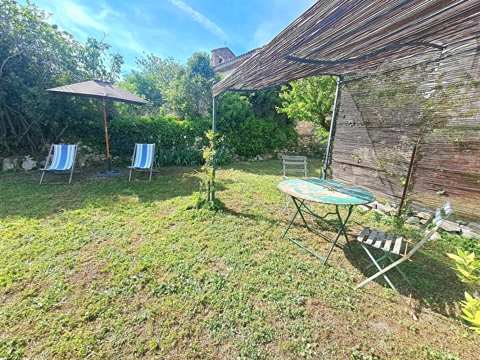 Maison 2 pièces à La Bastidonne, à vendre