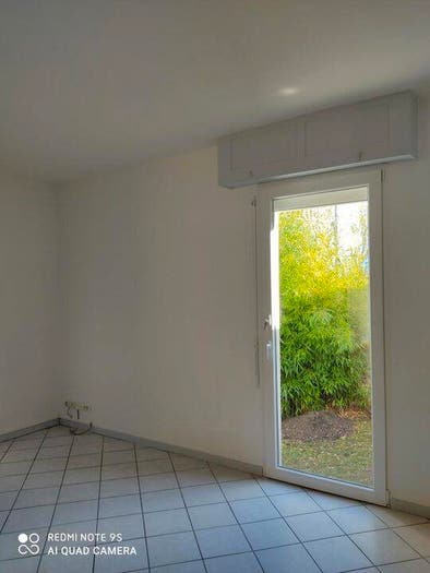Est, Altkirch : Appartement 2 pièces à louer