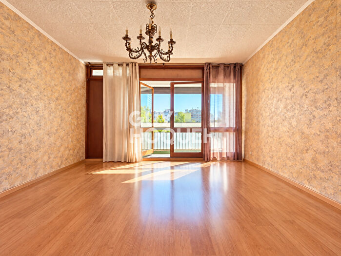Appartement 4 pièces à Rillieux-la-Pape, Ville nouvelle Est, à vendre