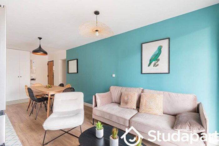 Appartement 1 pièce à louer à Nouveau Villaine, Massy