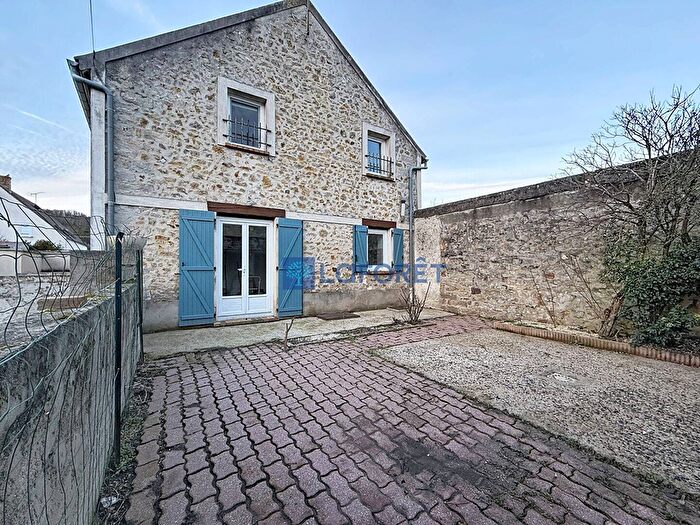 Appartement à louer - Villecerf - 3 pièces - 2 chambres