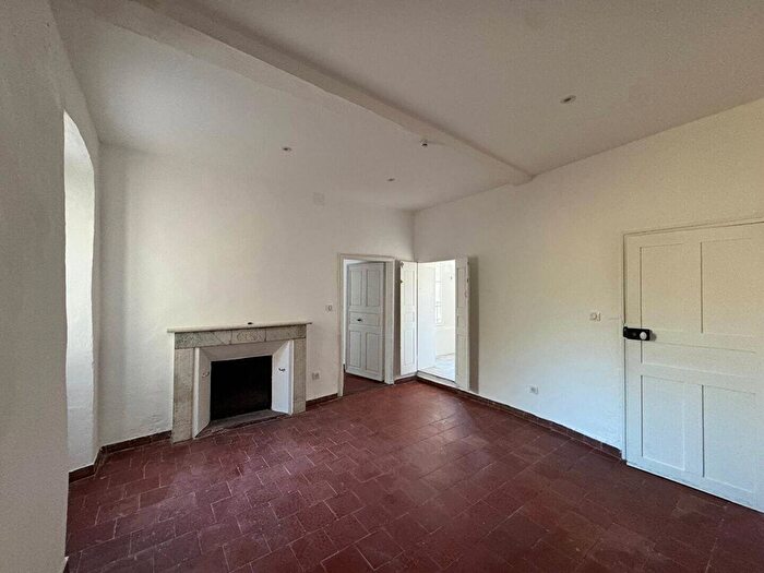 Appartement à louer - Santa-Reparata-di-Balagna - 2 pièces - 1 chambre