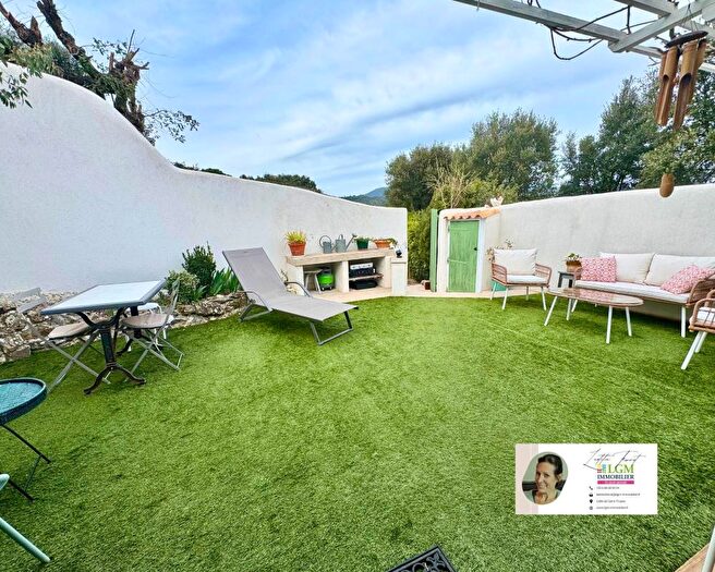 Maison à vendre - Le Plan-de-la-Tour - 3 pièces - 2 chambres