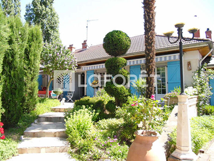 Maison à vendre - Saint-Just-Saint-Rambert, Saint-Rambert - 6 pièces - 4 chambres