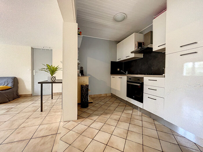 Maison 1 pièce à louer à Cergy, Bords d'Oise