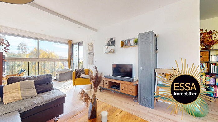 Appartement à vendre - Le Chesnay, Pré-Vert - 4 pièces - 2 chambres