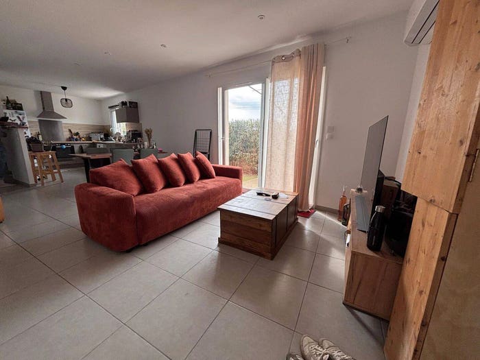 Maison 4 pièces à louer à Centre Ville, Sorgues