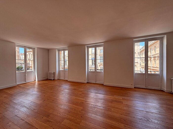 Bordeaux, Saint-Christoly - Appartement 3 pièces à louer