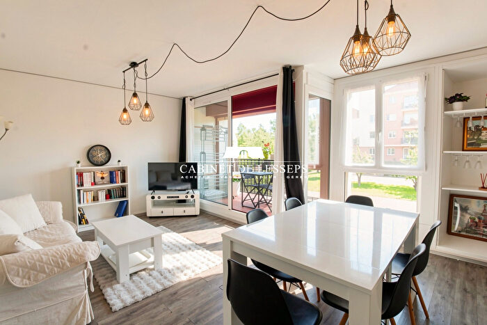 BayonneBayonaBaiona, Sainte-Croix : Appartement 5 pièces à vendre