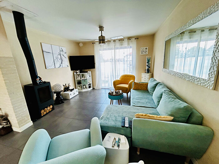 Maison à vendre - Ambilly - 4 pièces - 3 chambres