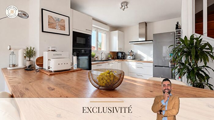 Appartement 5 pièces à Mions, à vendre