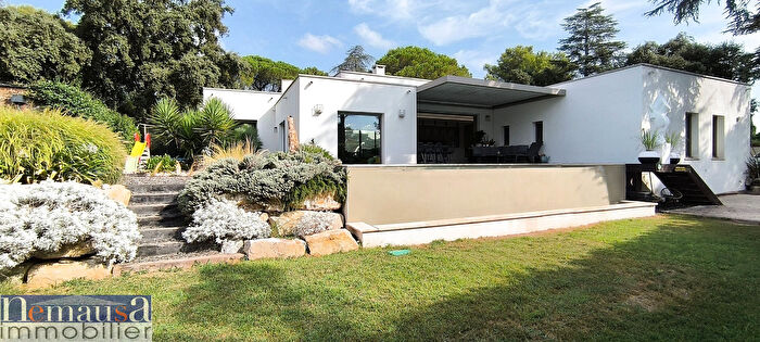 Nages-et-Solorgues - Maison 7 pièces à vendre