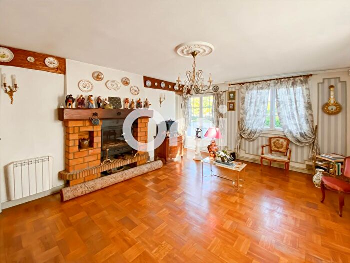 Maison à vendre - Mantes-la-Jolie, Gassicourt - 5 pièces - 4 chambres