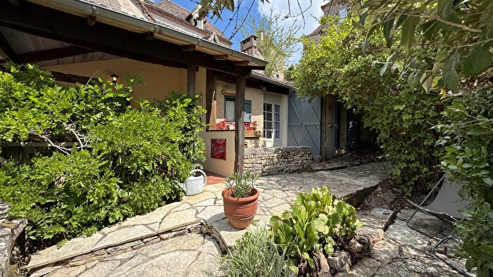 Maison à vendre - Calvignac - 8 pièces - 4 chambres