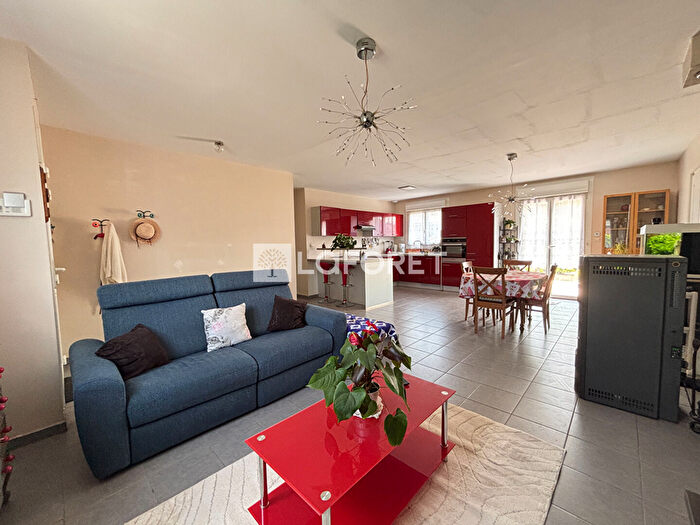 Maison 5 pièces à Ostricourt, à vendre