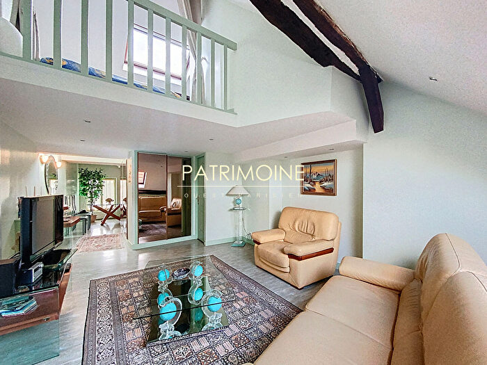 Saint-Germain-en-Laye, Centre-ville, Quartiers forestiers : Appartement 3 pièces à vendre