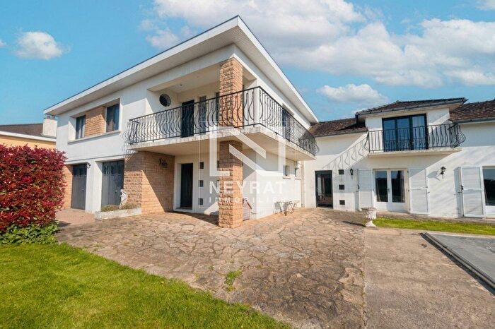 Maison à vendre - Sanvignes-les-Mines - 6 pièces - 5 chambres