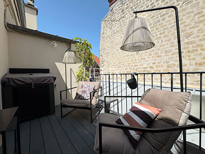 Appartement à vendre - Saint-Germain-en-Laye, Centre-ville, Quartiers forestiers - 6 pièces - 3 chambres