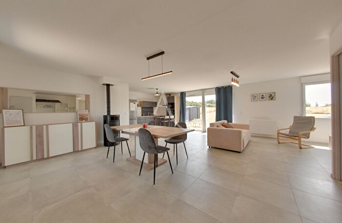 Chevannes : Maison 4 pièces à louer