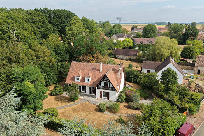 Bullion : Maison 9 pièces à vendre