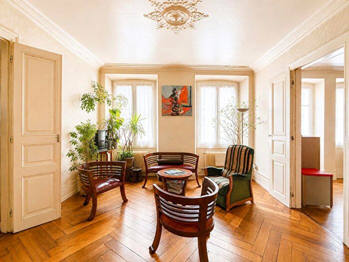 Appartement 6 pièces à Strasbourg, Krutenau, à vendre