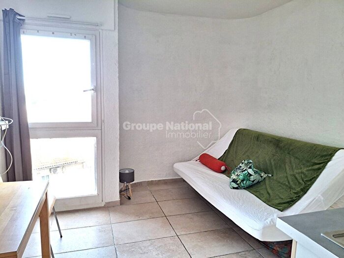 Appartement à louer - Centre Ville, Le Pontet - 1 pièce