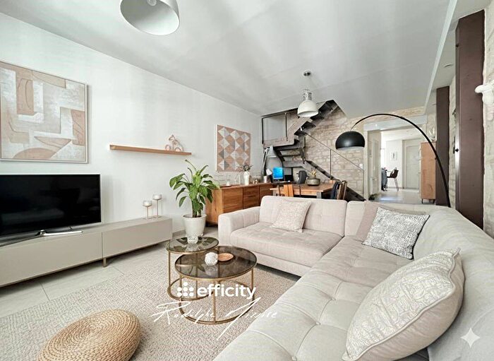 Centre Ville, Niort - Appartement 5 pièces à louer