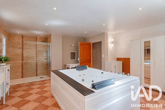 Maison 10 pièces à vendre - Tarascon, Saint-Gabriel, Route d'Avignon, Route de Boulbon