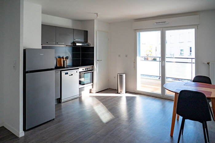 Appartement à vendre - Wittenheim, Jeune-Bois - 2 pièces - 1 chambre