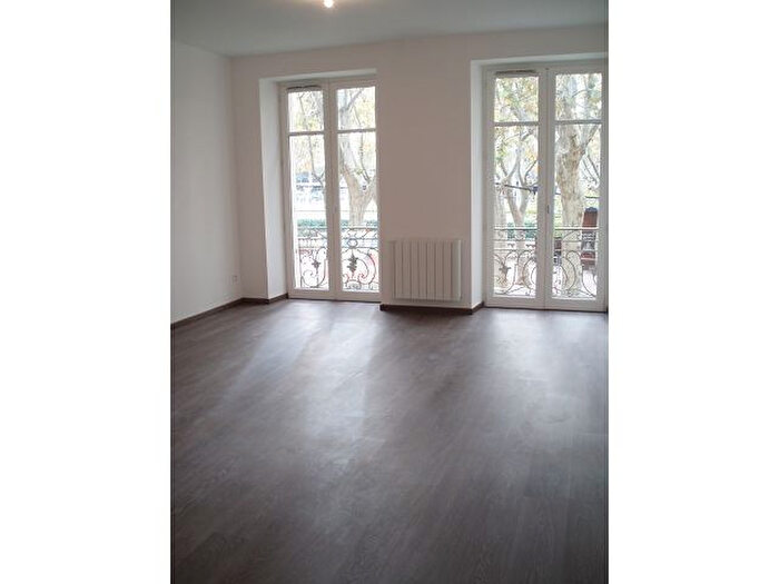 Appartement 2 pièces à Narbonne, Cité, à louer