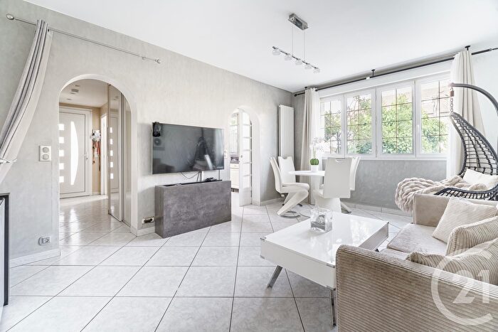 Maison 6 pièces à vendre à Drancy, L'Economie