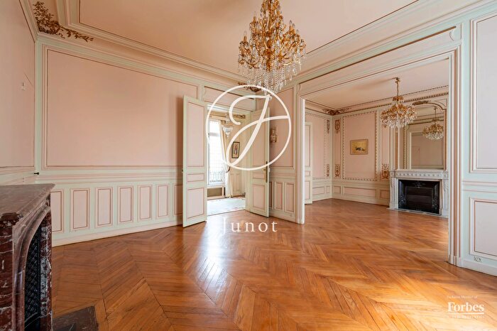Paris 17ème, Ternes, Maillot : Appartement 5 pièces à vendre