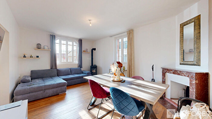 Maison à vendre - Thiel-sur-Acolin - 5 pièces - 4 chambres