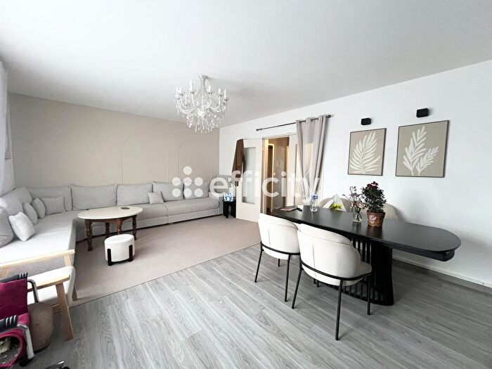 Appartement à vendre - Joué-lès-Tours, Alouette - 6 pièces - 4 chambres