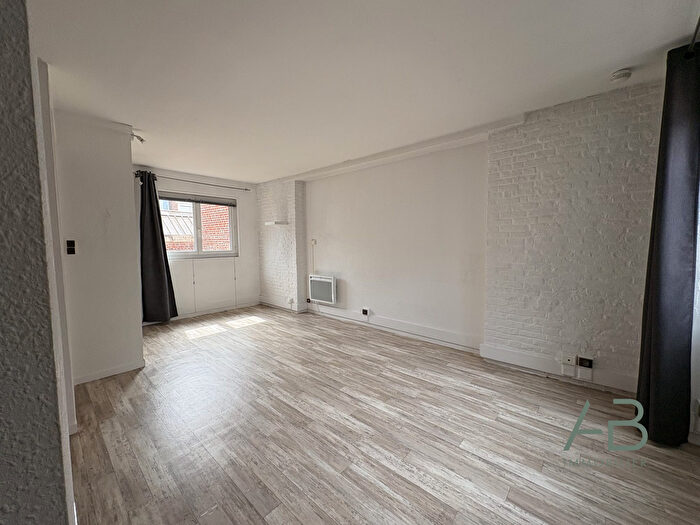 Appartement 1 pièce à Lille, Vieux Lille, à louer