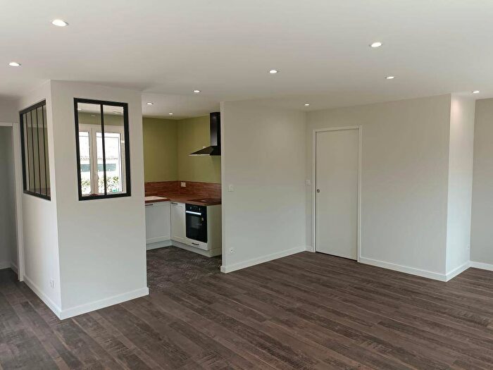 Maison à louer - Nord, Mamers - 3 pièces - 2 chambres