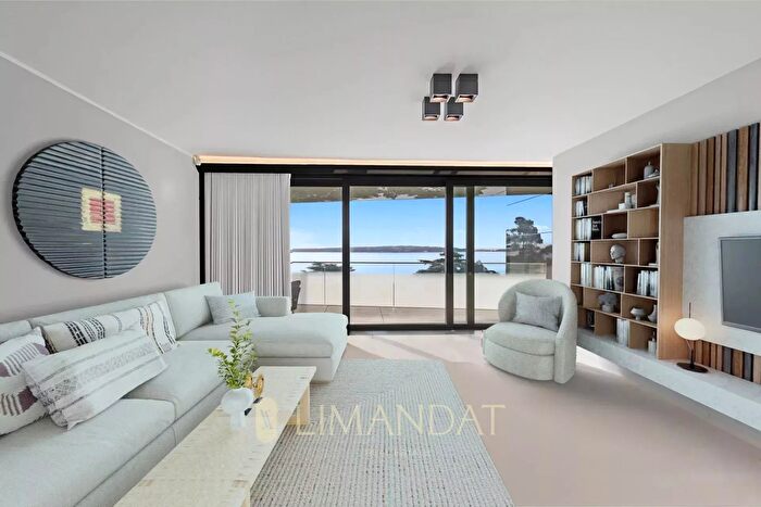 Appartement à vendre - Cannes - 4 pièces - 3 chambres