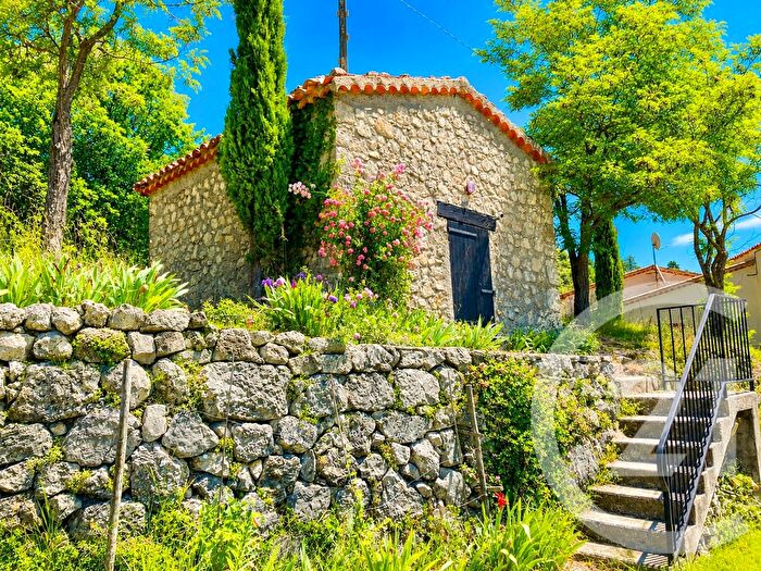 Maison 7 pièces à vendre à Rougon