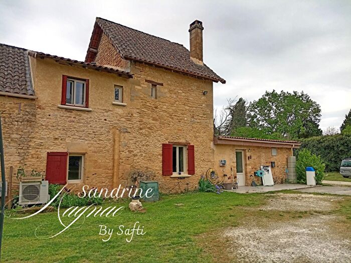 Sainte-Nathalène : Maison 7 pièces à vendre