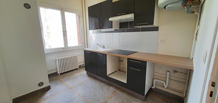 Appartement à louer - Chamalières, Royat - 3 pièces - 2 chambres