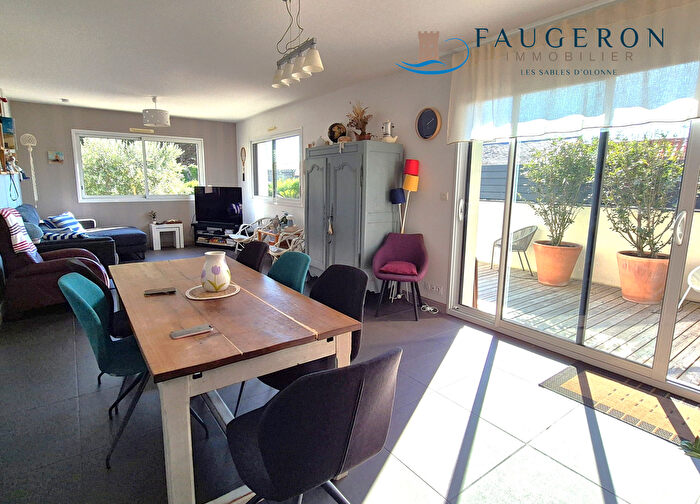 Les Sables-d'Olonne, La Chaume : Maison 5 pièces à vendre