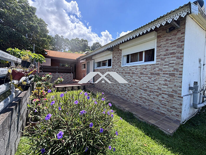 Maison à vendre - Saint-Louis - 6 pièces - 4 chambres