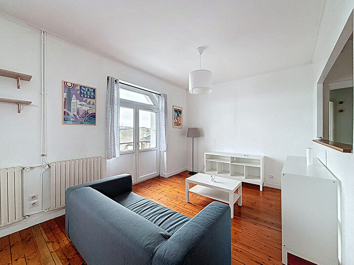 Appartement à louer - Brest, Saint-Martin, Kérigonan - 3 pièces - 1 chambre