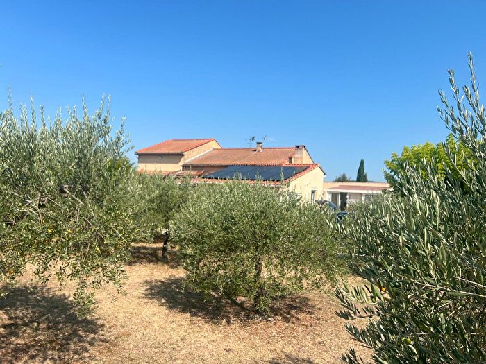 Maison 7 pièces à Modène, à vendre