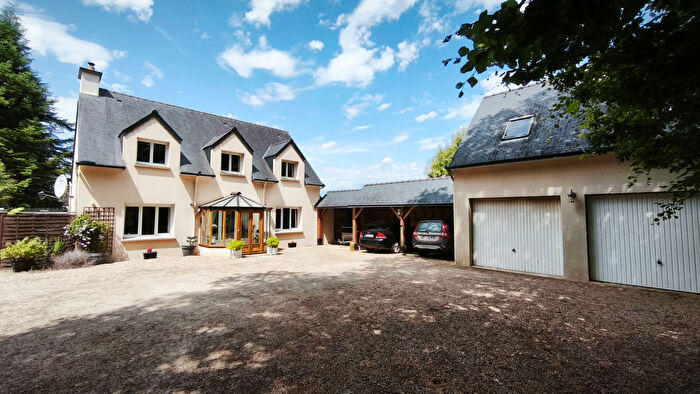 Maison à vendre - Ploërdut - 8 pièces - 4 chambres