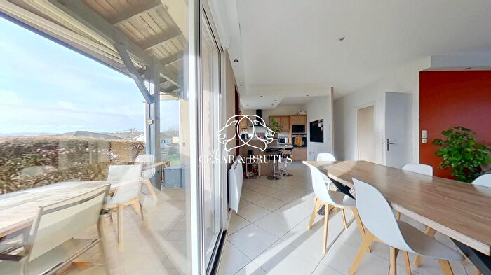 Maison à vendre - Reyrieux - 7 pièces - 4 chambres